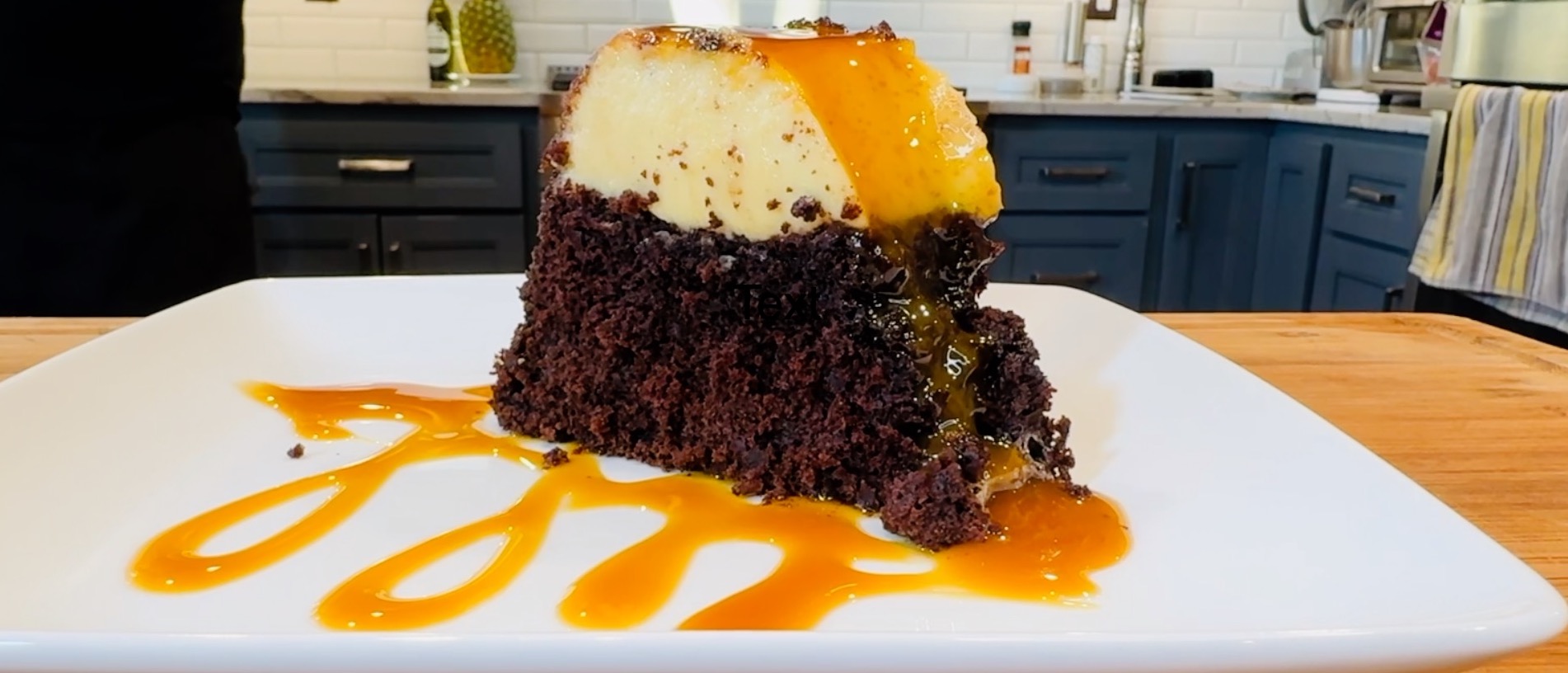 Chocoflan: The Impossible Cake - Oui Chef!